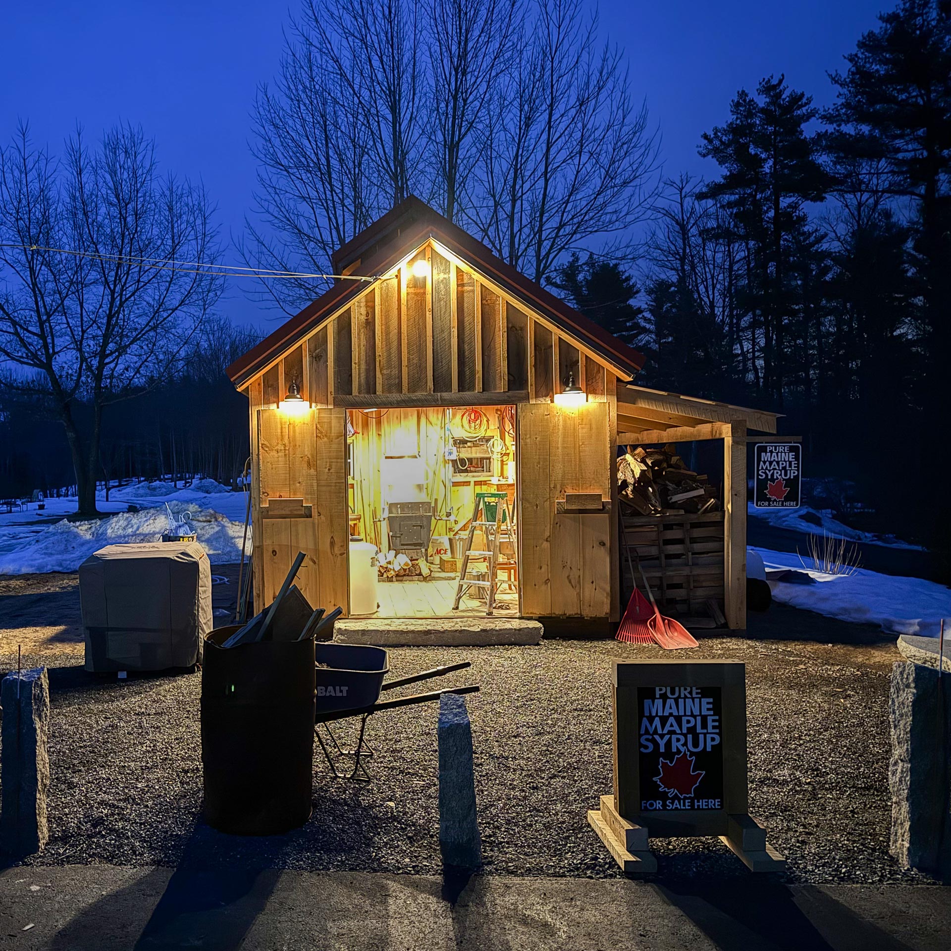 Mike’s Maple Porter - Sebago Brewing Company